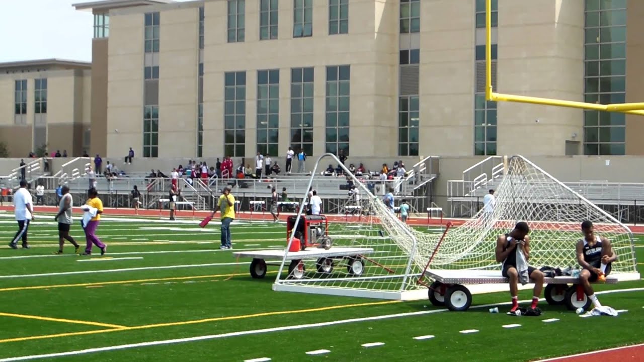 First Russell-Mullins Invitational Old School Sprint Medley - YouTube