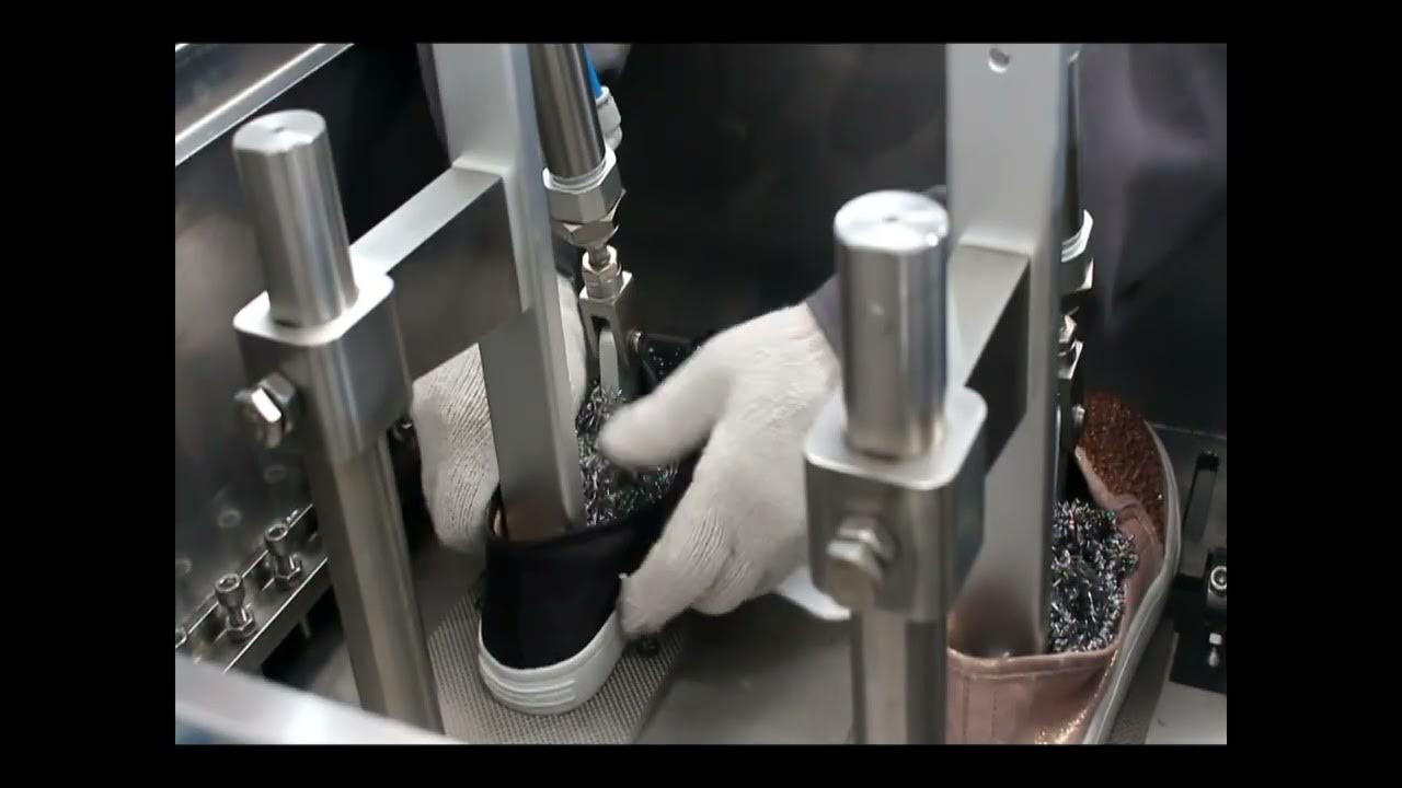 GT 7011 SWE 鞋子彎曲防水試驗機 - YouTube