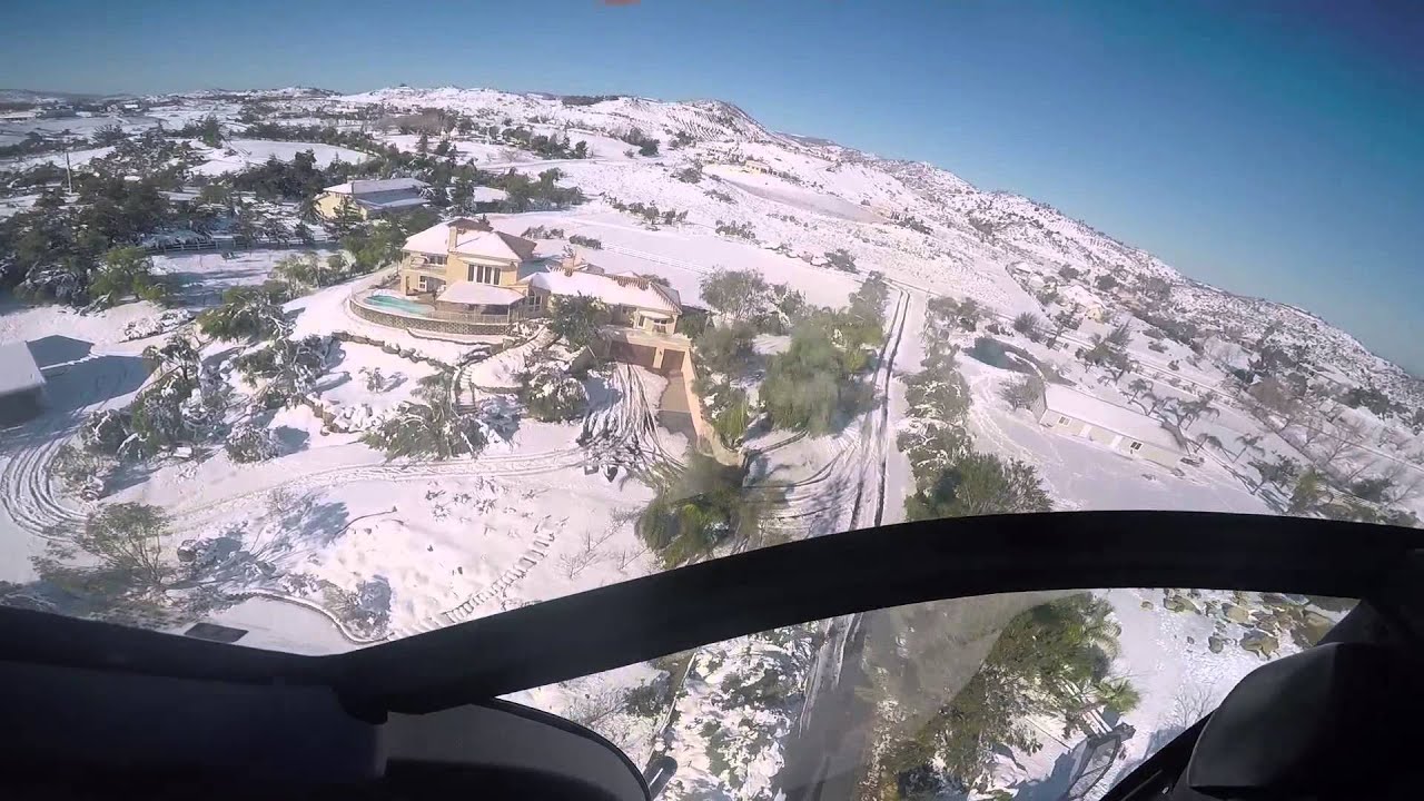 Murrieta 2014 New Years Eve Snow Storm- MD 500 - YouTube