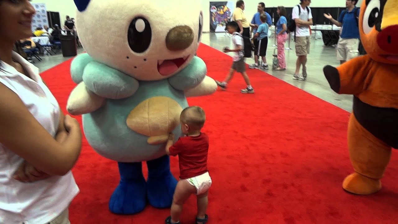 Pokemon Nationals 2011- Baby Dancing with Tepig and Oshawott - YouTube