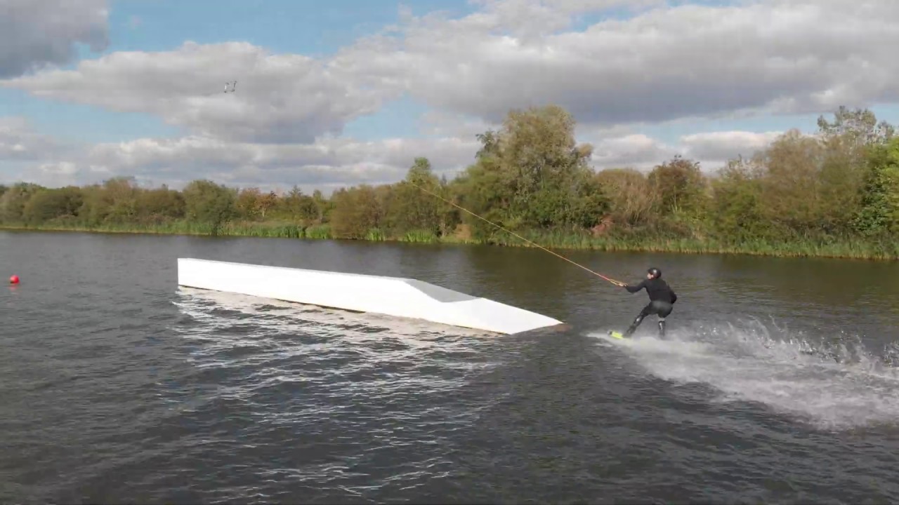 Spring Lakes Long eaton Wake Park - YouTube