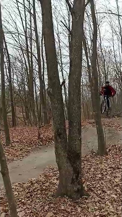 Прыгаю дёрт на мтб🤟 mtb dirt street 🤩 мтб дёрт стрит 🤗 - YouTube