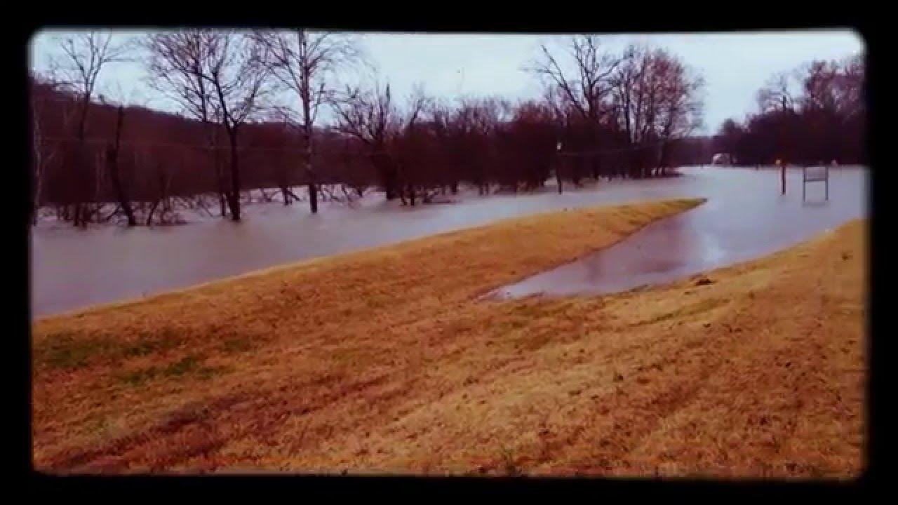 Spavinaw creek December 27 2015 - YouTube