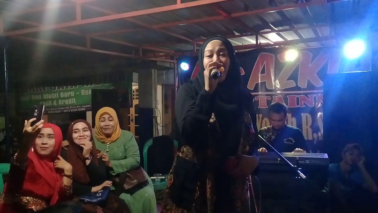 GAMBUS MODERN AL-AZKIA ~CINTA TERBAIK - YouTube