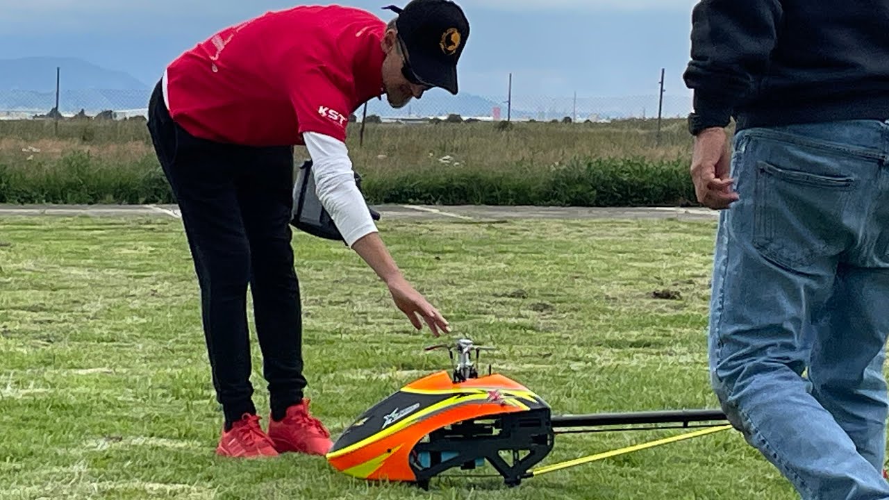 Adam Plumbridge 3D Heli en Lerma. México - YouTube