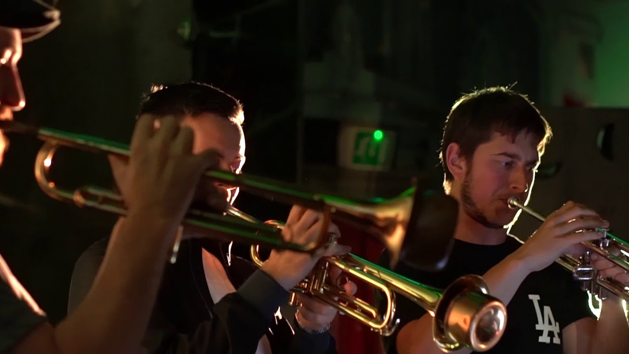 Abstract Orchestra ' Fancy Clown' - YouTube