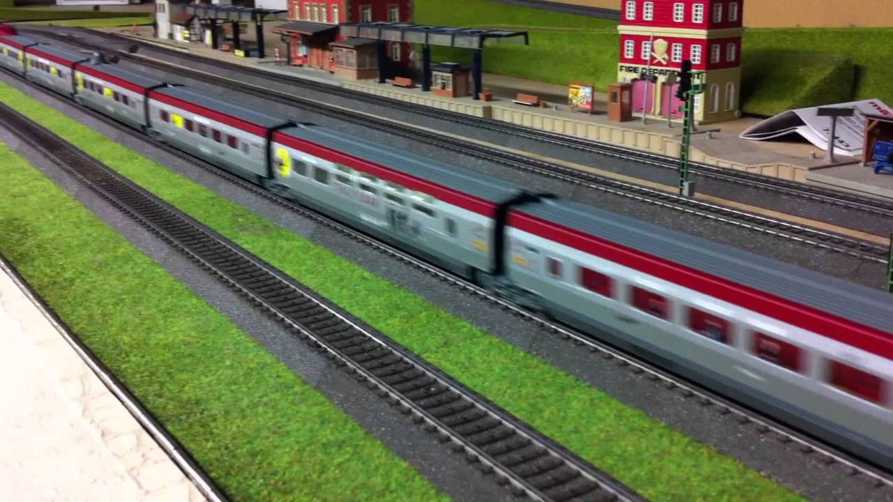 Thalys Tintin Marklin 37795 - YouTube