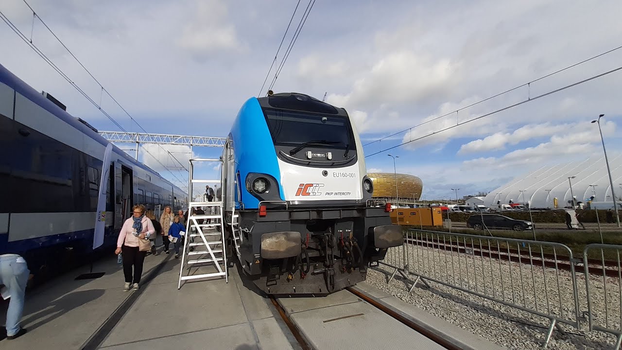 [PKP Intercity] EU160-001+175A-10+177A-30+406A-40+111A-30 oraz 175A-20 ...