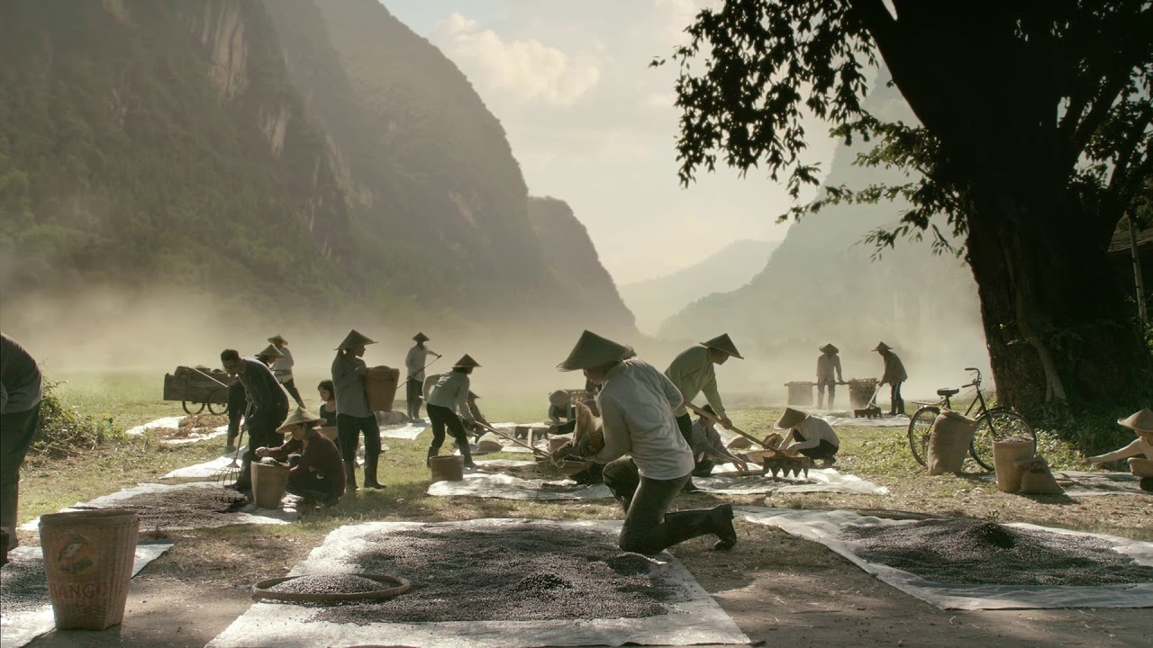 Iklan TV Kecap Bango, Everyone Loves Mallika - 2016 - YouTube