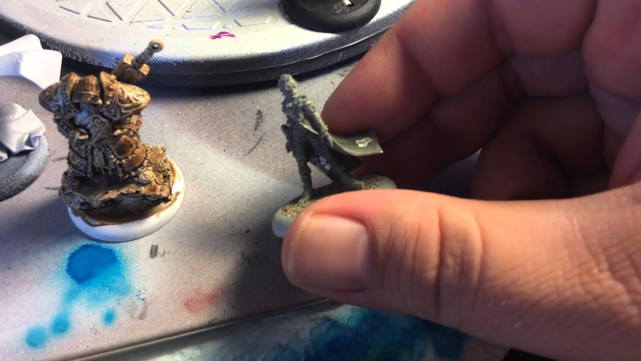 Miniature painting part 1 base coats and priming - YouTube