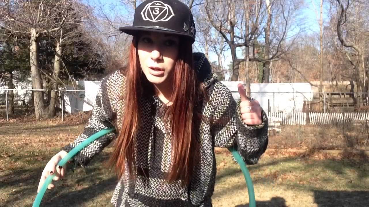 One handed vortex hoop tutorial - YouTube