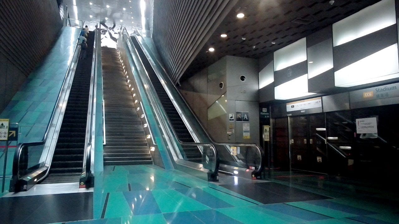 Singapore MRT ride from Bayfront to Stadium train station - YouTube