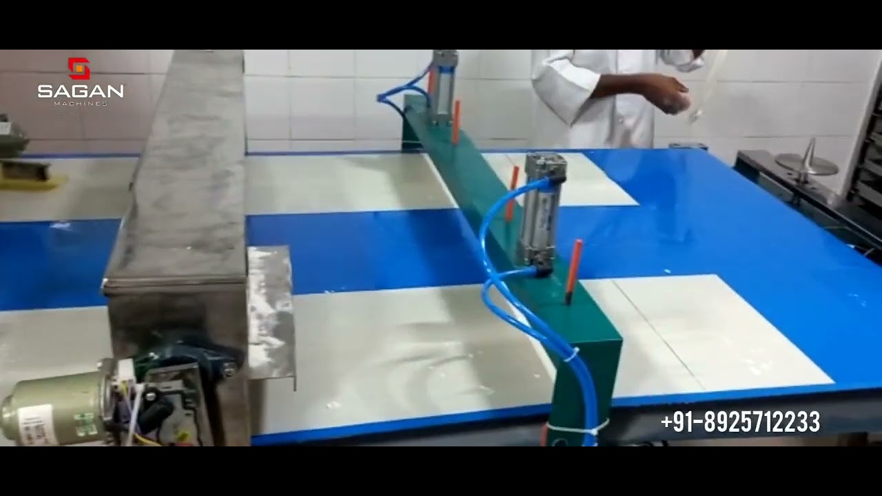 Automatic Parotta making machine - YouTube
