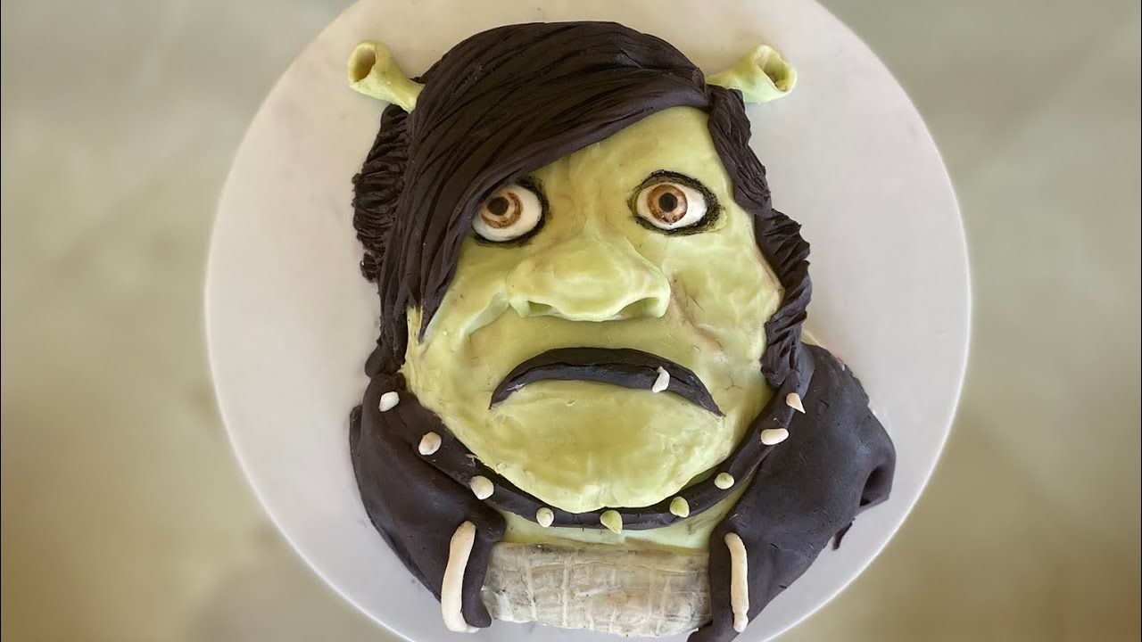 Emo Shrek Cake - YouTube