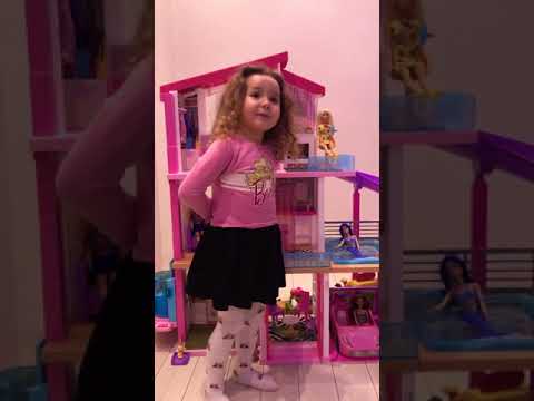 Azra’nın Barbie Rüya Evi