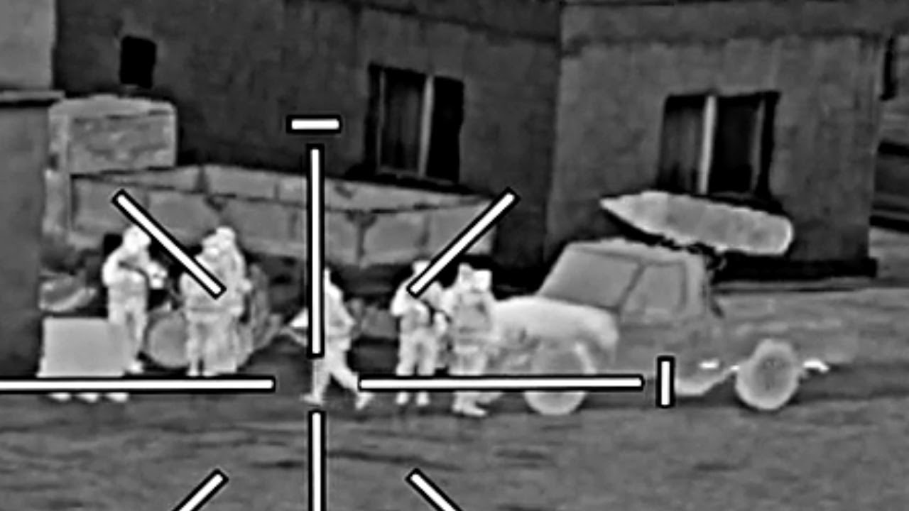 Apache AH-64D Engages Insurgents in Intense Combat! - YouTube