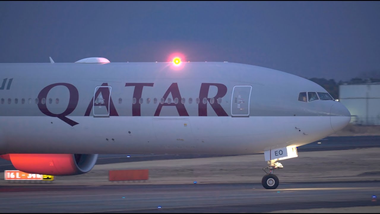 Qatar Airways Boeing 777-300ER A7-BEO Landing at NRT 34R - YouTube