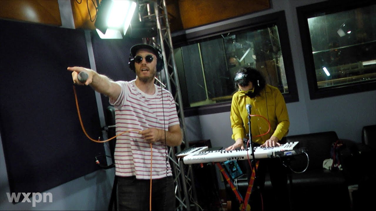 Pat Finnerty and the Full Band - Free At Noon Concert - YouTube