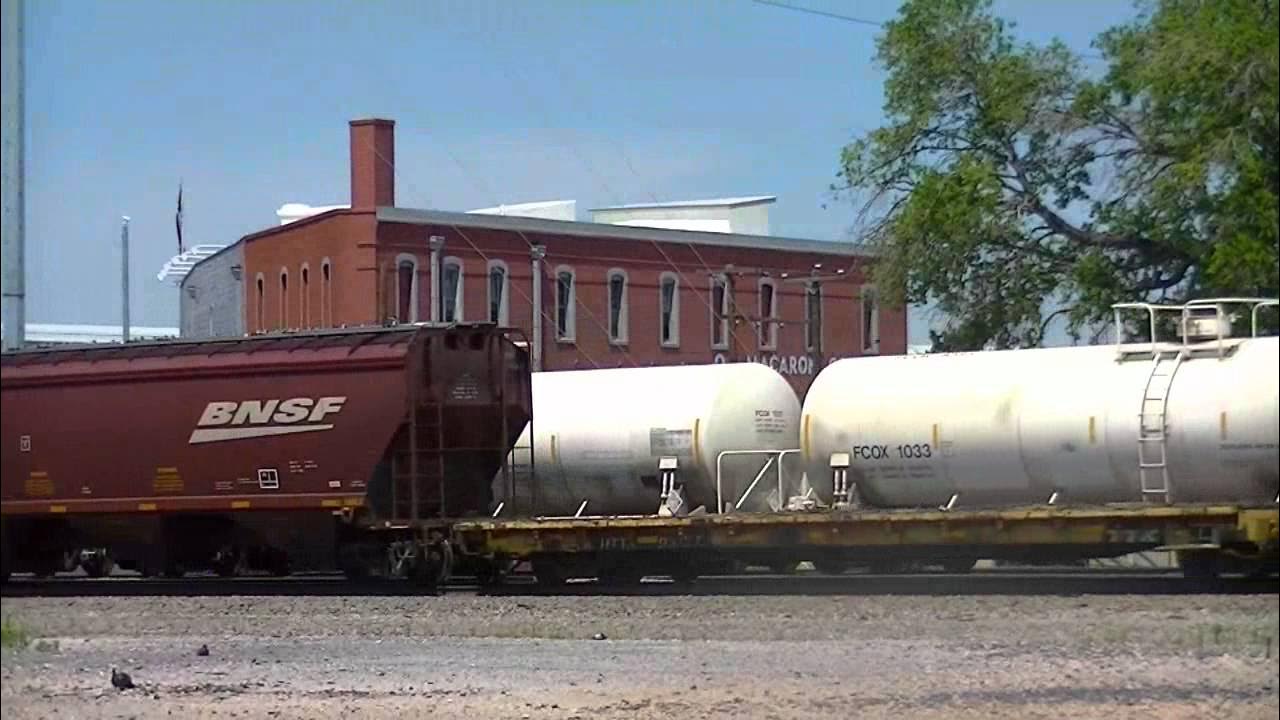 Fort Worth, Texas - BNSF 6982 - 06/01/2012 - YouTube