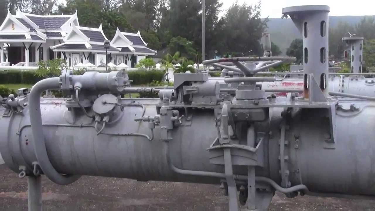 World War 2 torpedo launcher - YouTube