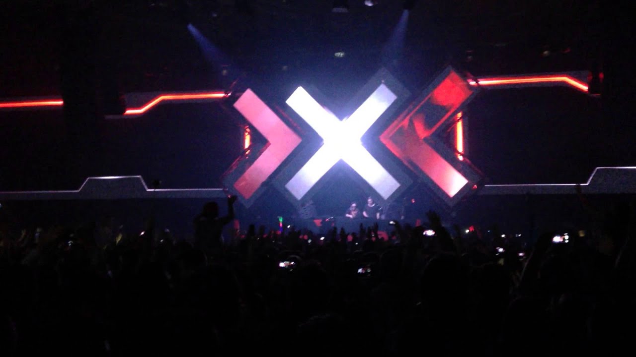 Dimitri Vegas and Like Mike | Amsterdam Music Festival 2013 - YouTube