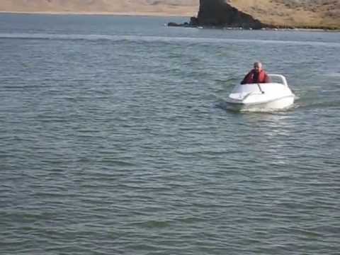 Mouse Boat - YouTube