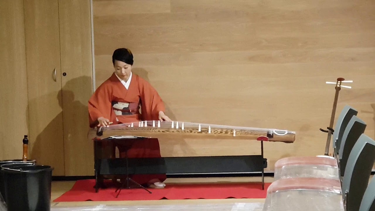 KOTO performance by Aki SATO - YouTube