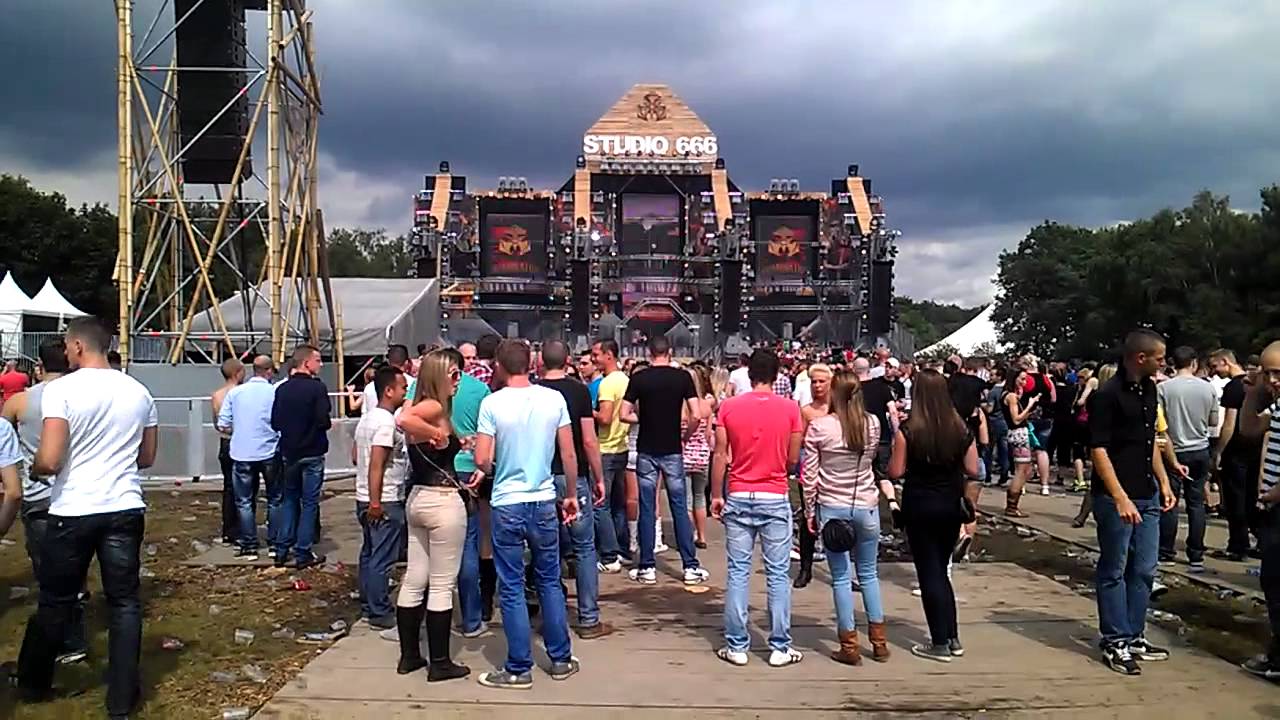 Dominator 2012 - Mainstage - State of Emergency | HD - YouTube