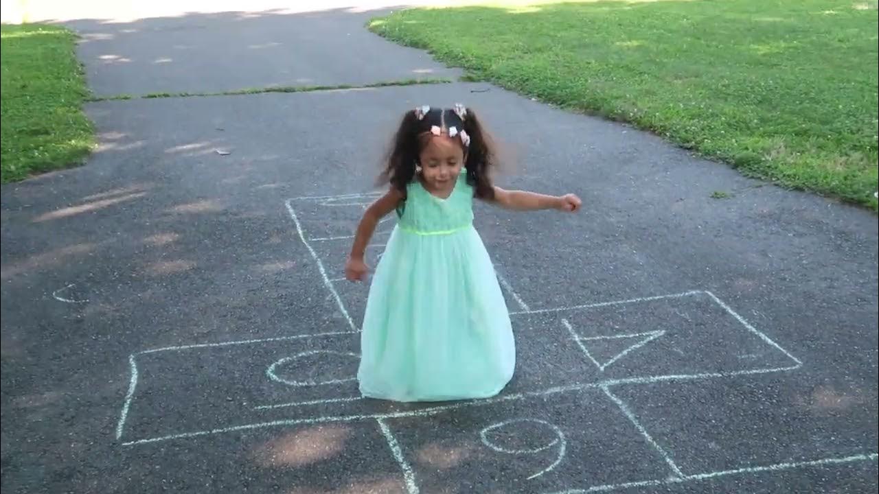 Play game "Brinca la tablita"🤩😁🫨🤔 - YouTube