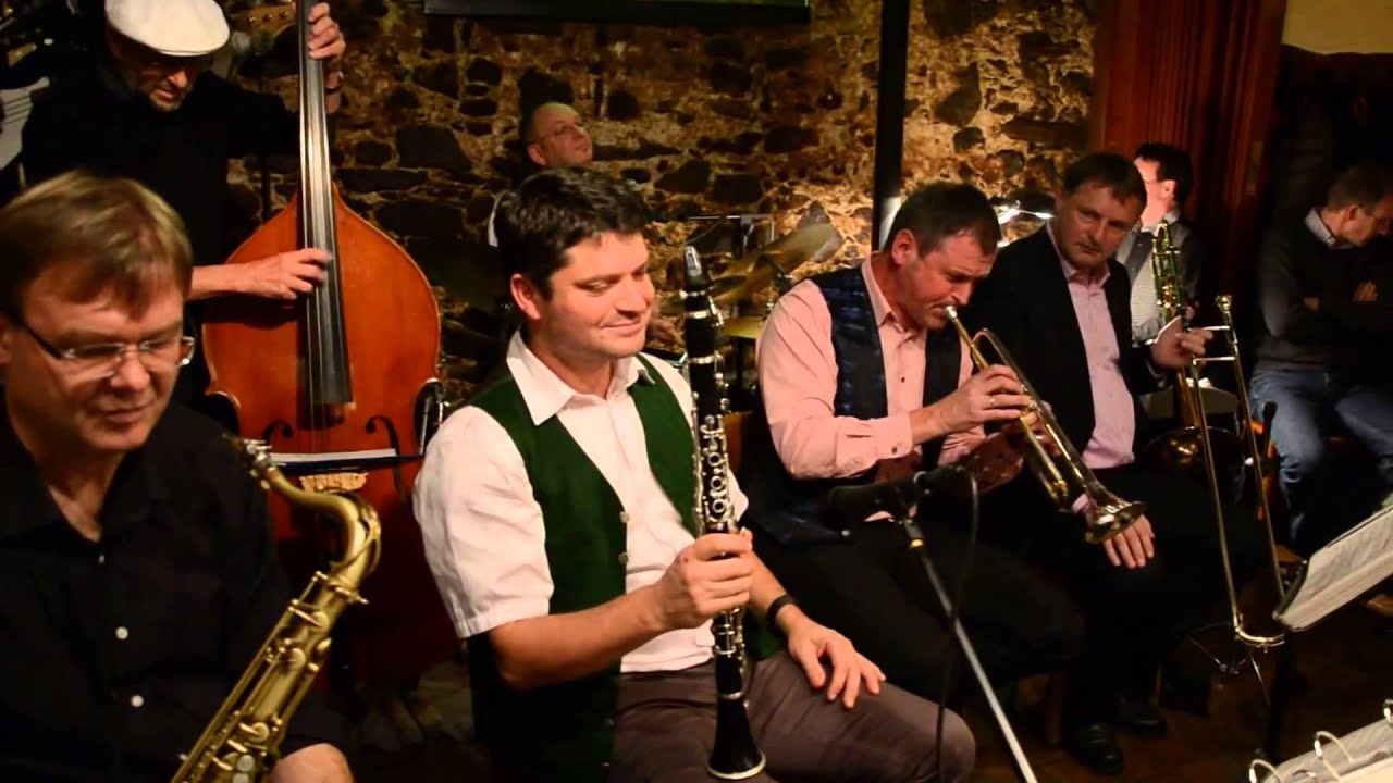 CHINATOWN MY CHINATOWN - Murvalley Dixieland Band - YouTube