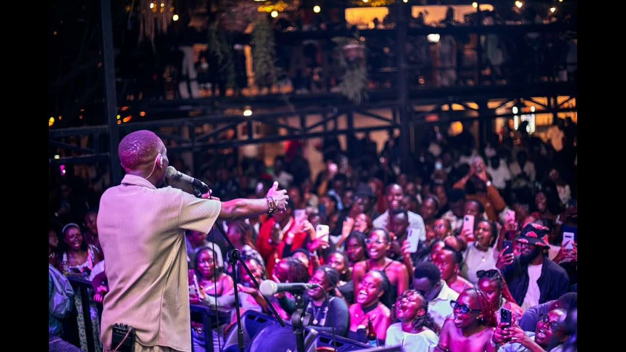Kethan - Love Notes Live Performance ft Kinoti - YouTube