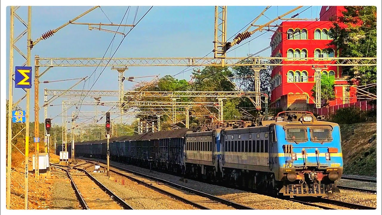 WAG7 Locomotives hauling NBOX Rakes skip Namkum Railway Station - YouTube