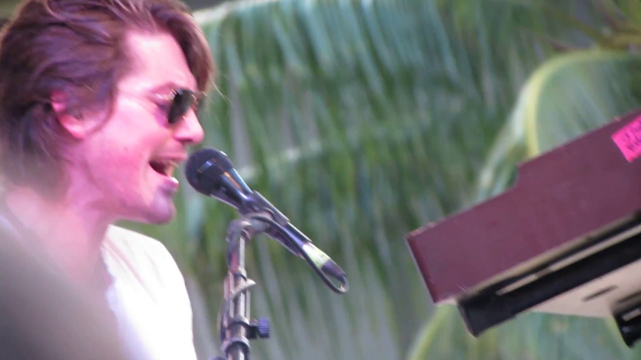 Runaway Run - Hanson - Taylor solo - Back To The Island 2017 (BTTI ...