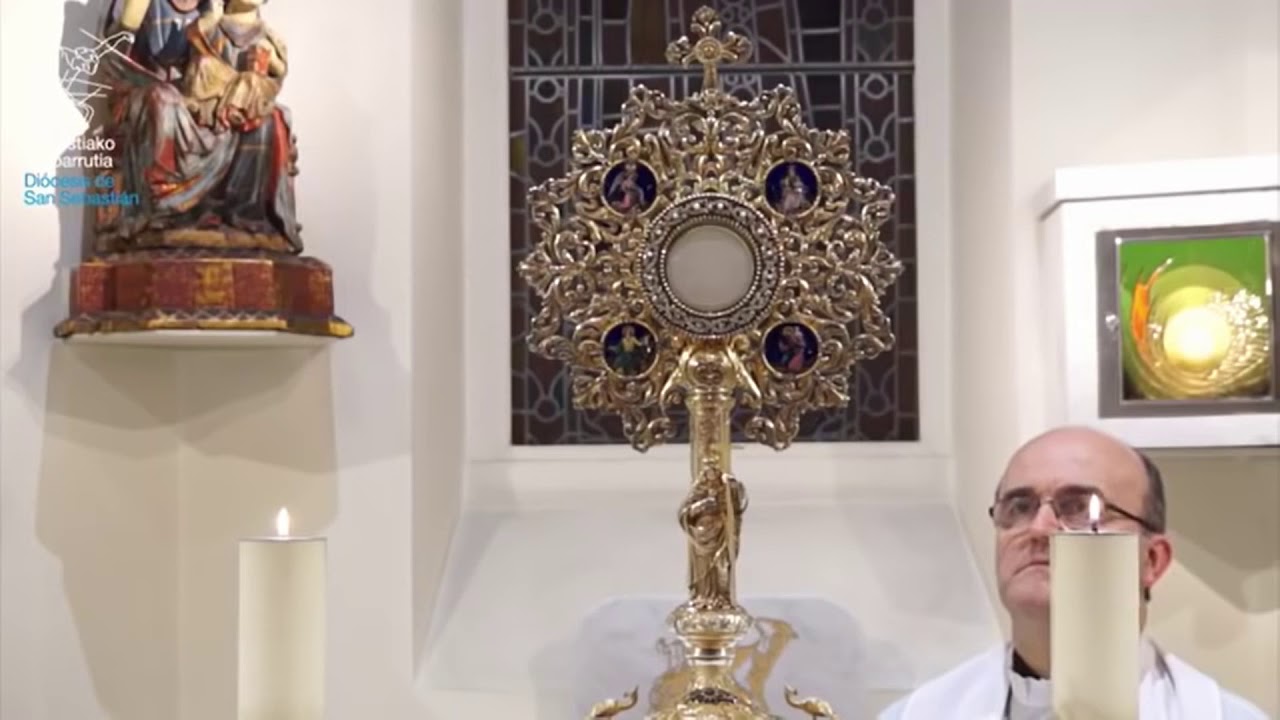 La Victoria está en Jesús - YouTube