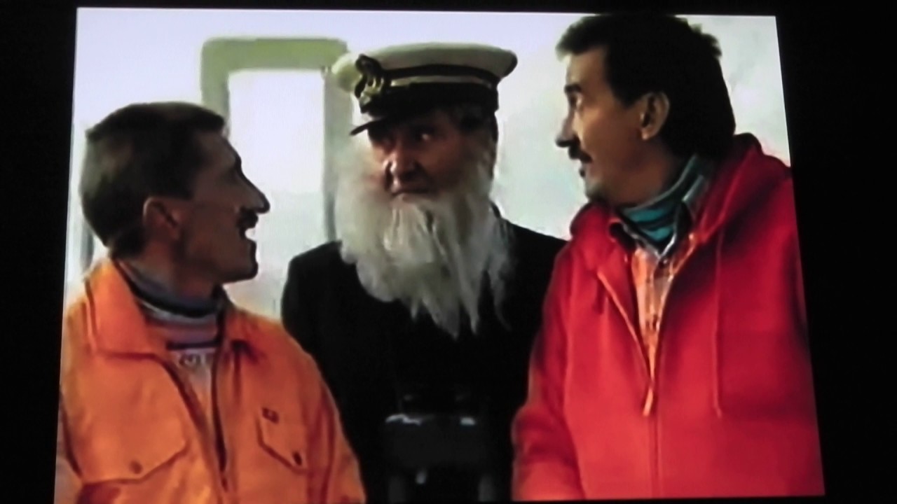 Chucklevision - No Slacking - YouTube