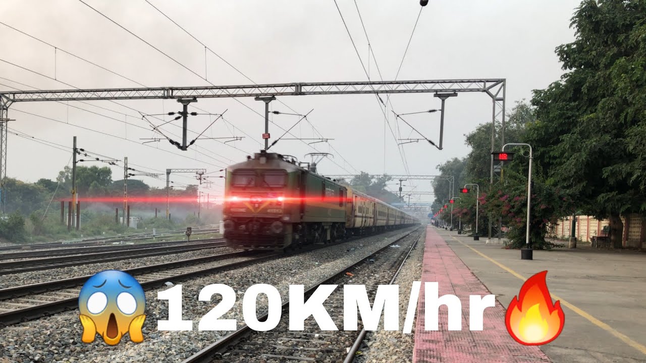 WAG 9 Electric Engine Pulling Train In Full Speed Of 120KM\Hr | Indian ...