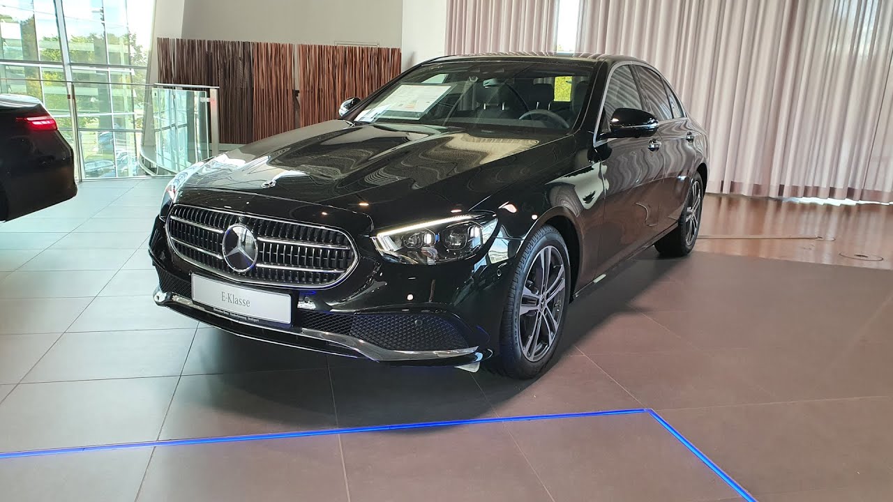 2021 Mercedes-Benz E220d - walkaround - YouTube