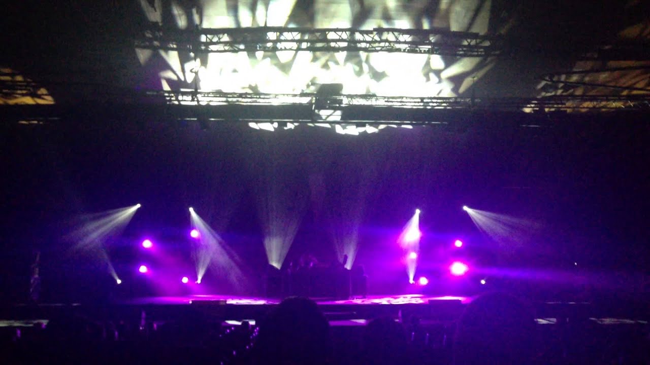 Russell Haswell LIVE at SONAR COMPLEX eMego Showcase 2015 - YouTube