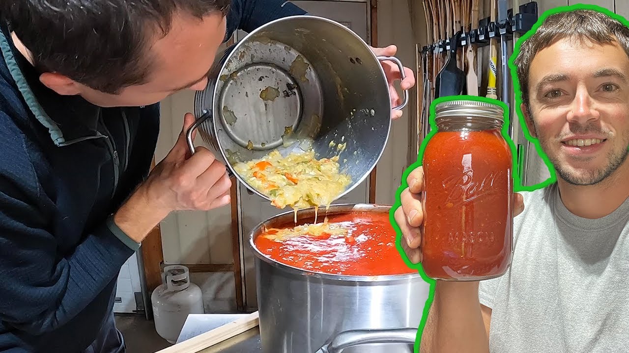 REAL FARMERS Make Tomato Sauce! - YouTube