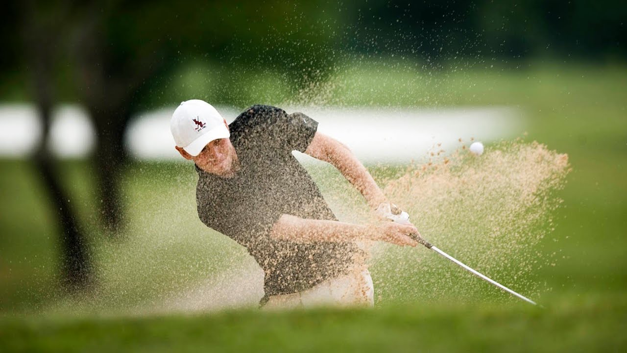 UP-CLOSE WITH PRO GOLFERS - YouTube