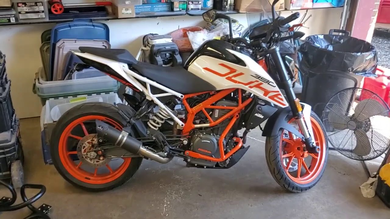 2017 KTM 390 Duke w/ Remus Exhaust - YouTube
