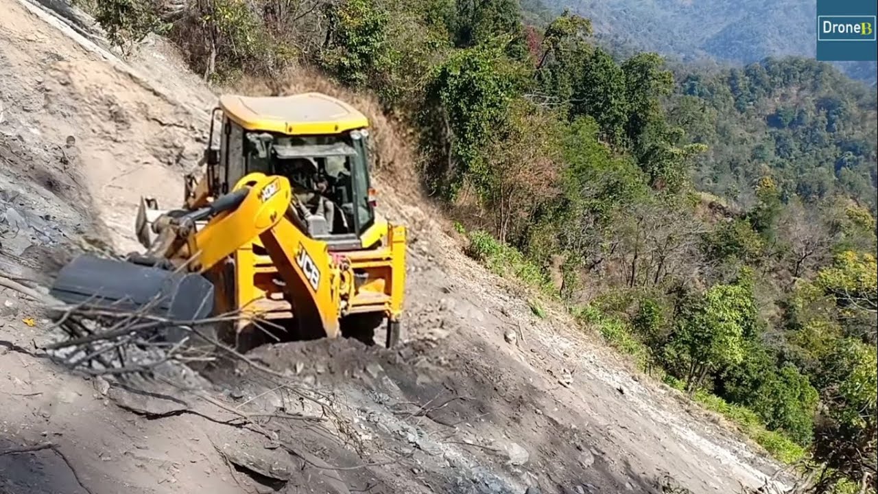 JCB Backhoe Loader-Making New Track on LOOSE SOIL Hill Top - YouTube