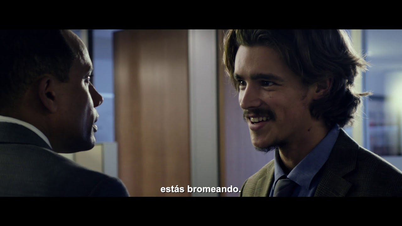 CLIP - UNA ENTREVISTA CON DIOS - YouTube