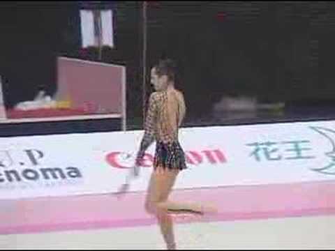 Aeon Cup 2004 Anna Bessonova clubs - YouTube