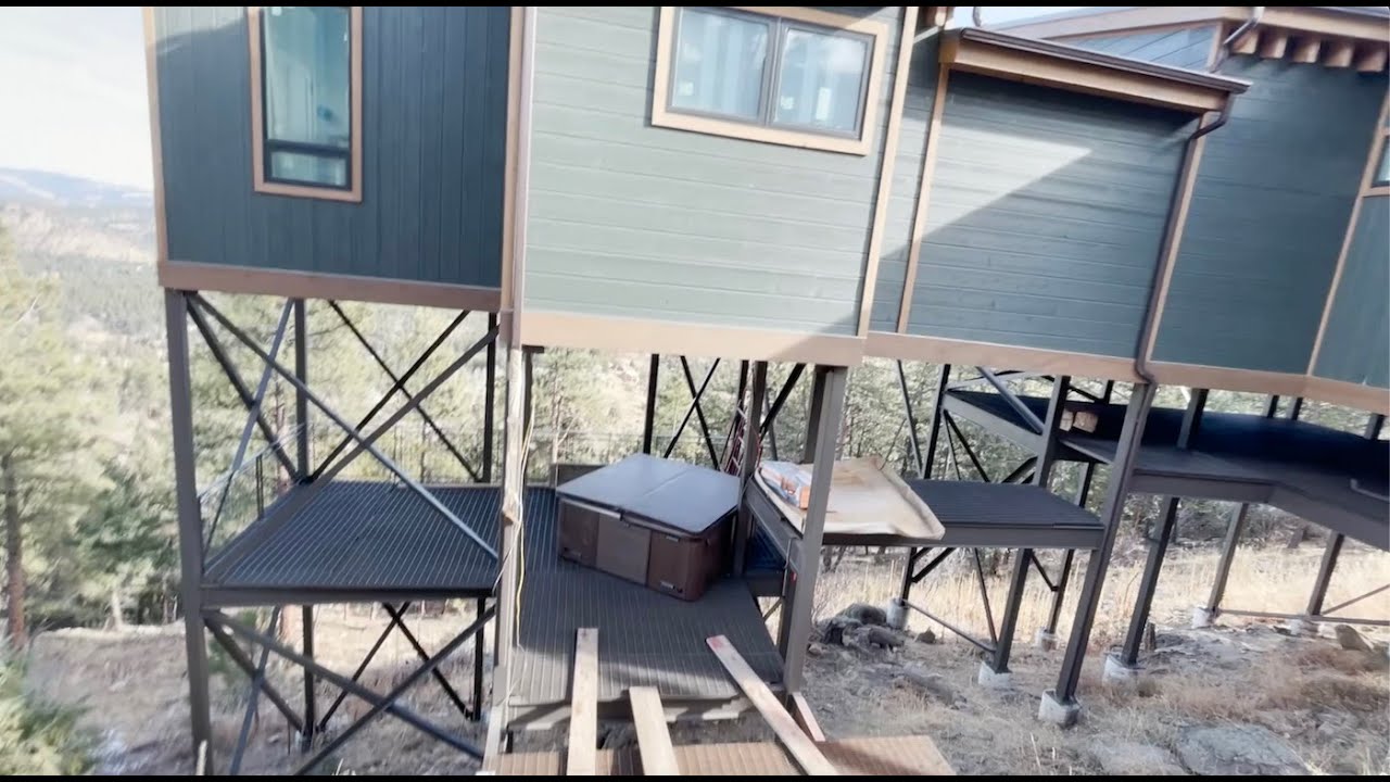 Million Dollar Treehouse Build 1/9/22 We're nearly Finished! Almost ...