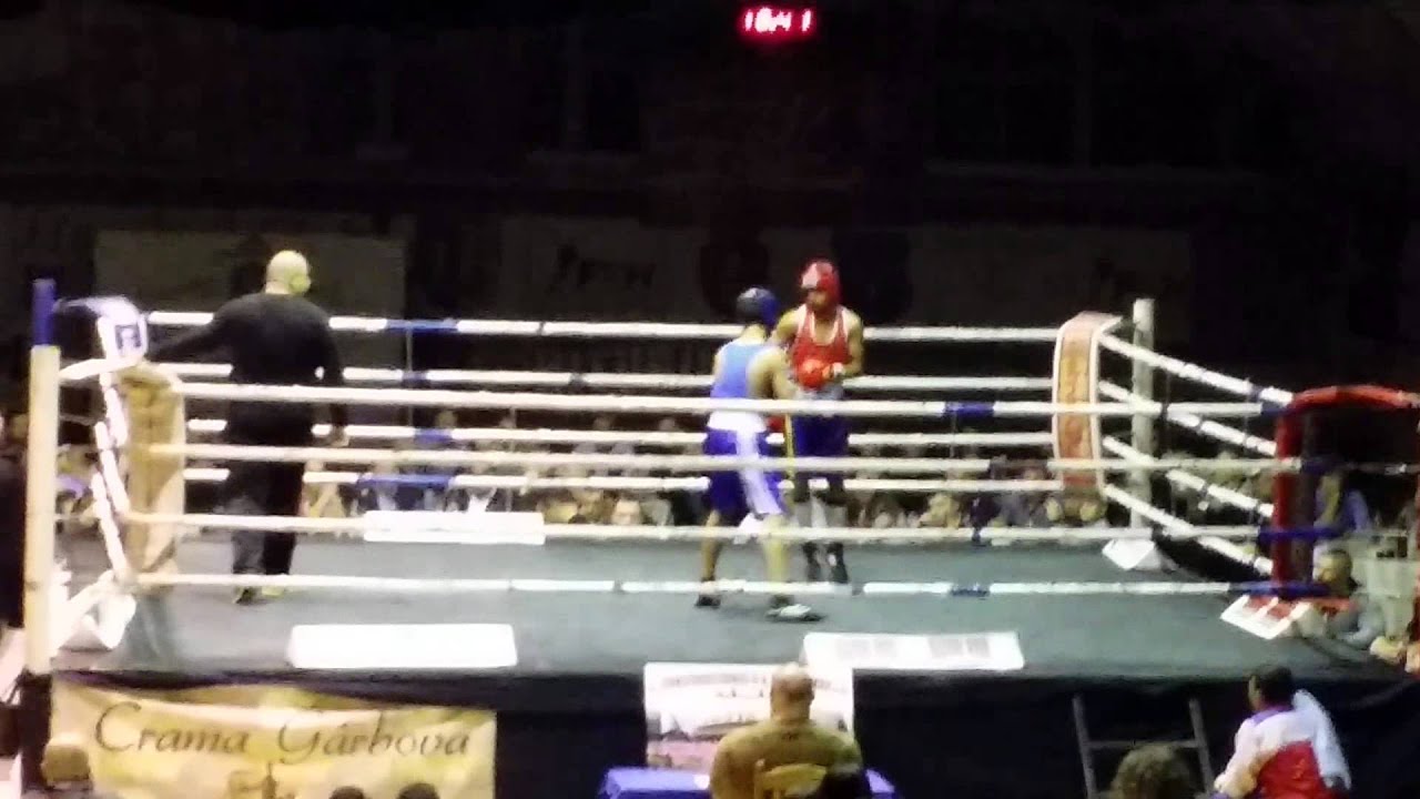 Covaci Claudiu box de box - YouTube