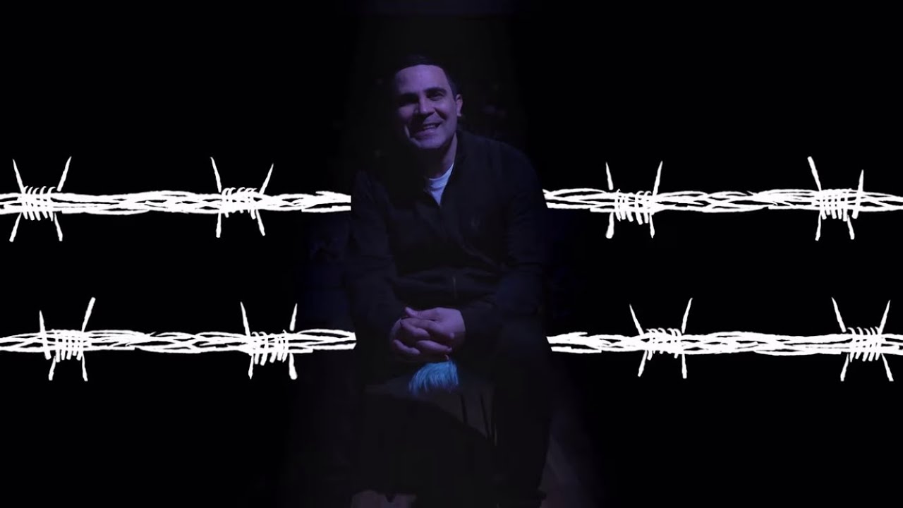 2J - Ρε Δασκαλε, Παιδαγωγε! (Official Music Video) - YouTube Music