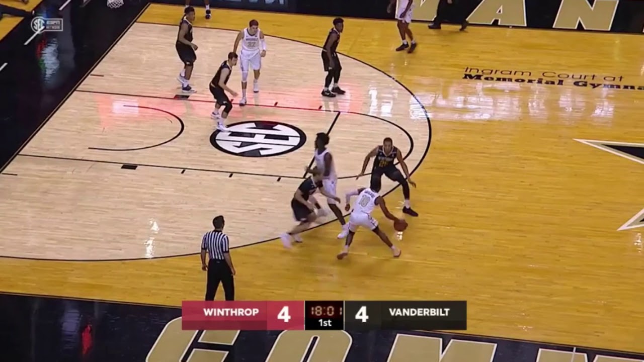 Darius Garland - Splitting PnR+Nice Pocket Pass - YouTube