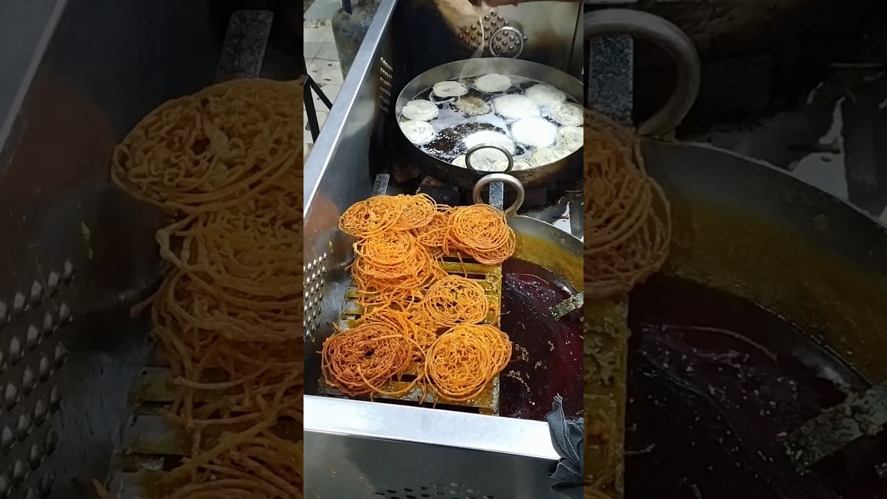 Jodhpur ki special Jalebi from Janta Sweet House, Jodhpur. Yummy and ...