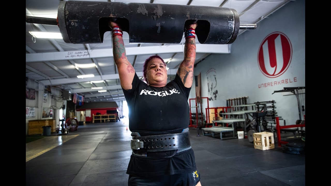 Indiana resident is Strongest Woman in the World - YouTube